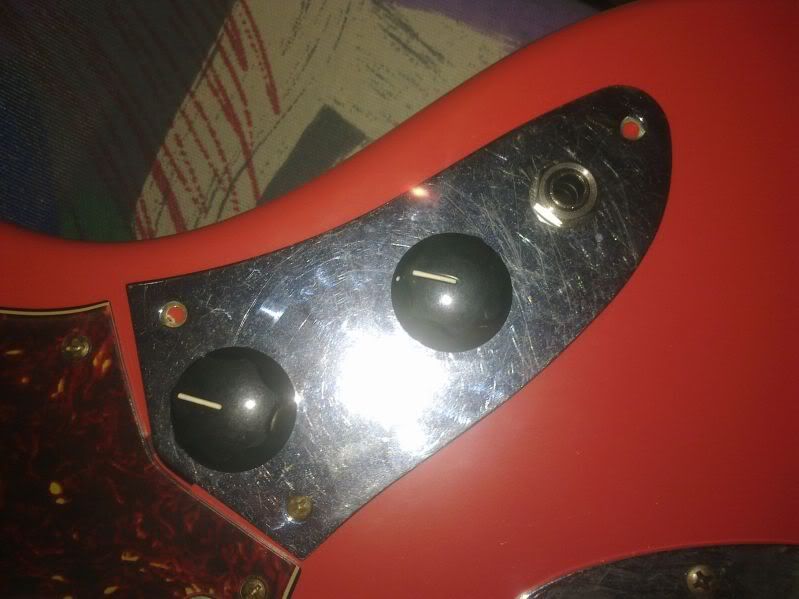 SOME SERIOUS SHIT! HELP PLEASE. - OffsetGuitars.com