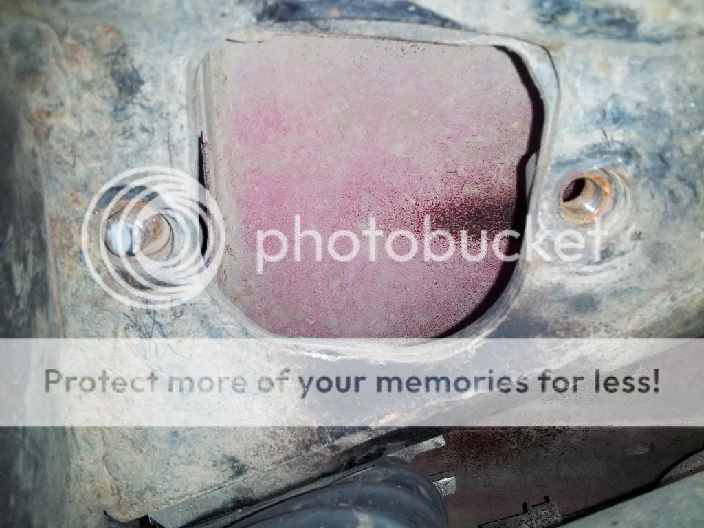 Well this sucks. Broken rear shock bolt. | Jeep Enthusiast Forums