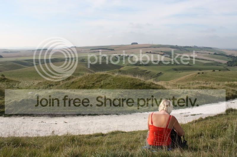 Cherhill Monument nr Calne/Devizes 20/9/09