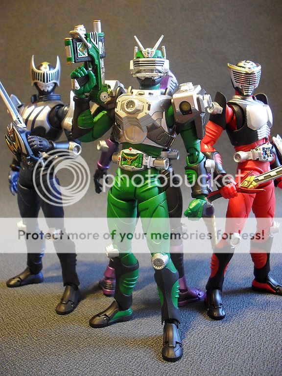 S.H. Figuarts Zolda... — MyFigureCollection.net